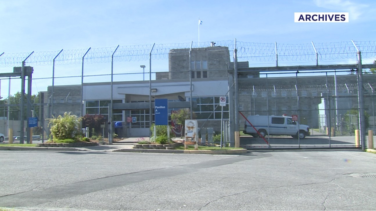Un détenu blessé à la prison de Hull - Pierre Plouffe - 9 août… | TVA ...